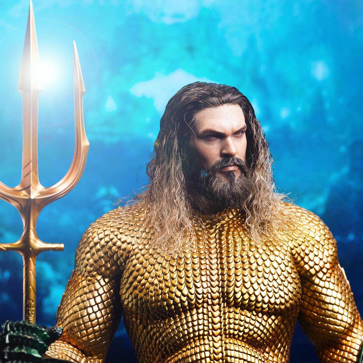 Hot Toys Aquaman 1/6 Scale Figure | Figround